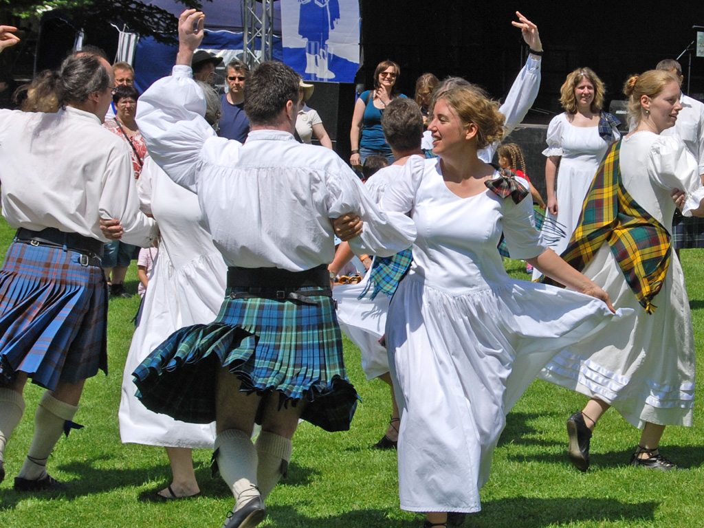 SchloB Dancers, Scottish Country Dance Group in Heidelberg, Baden ...